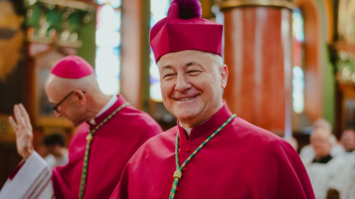 Bp Ważny objął diecezję sosnowiecką. „Razem z Wami, chcę służyć Panu ...